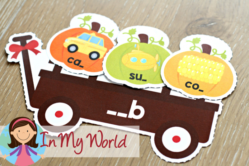 Thanksgiving Literacy Centers for Kindergarten - In My World