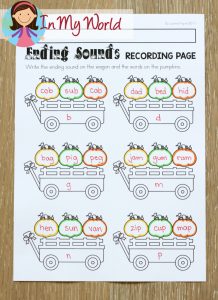 Thanksgiving Literacy Centers for Kindergarten - In My World